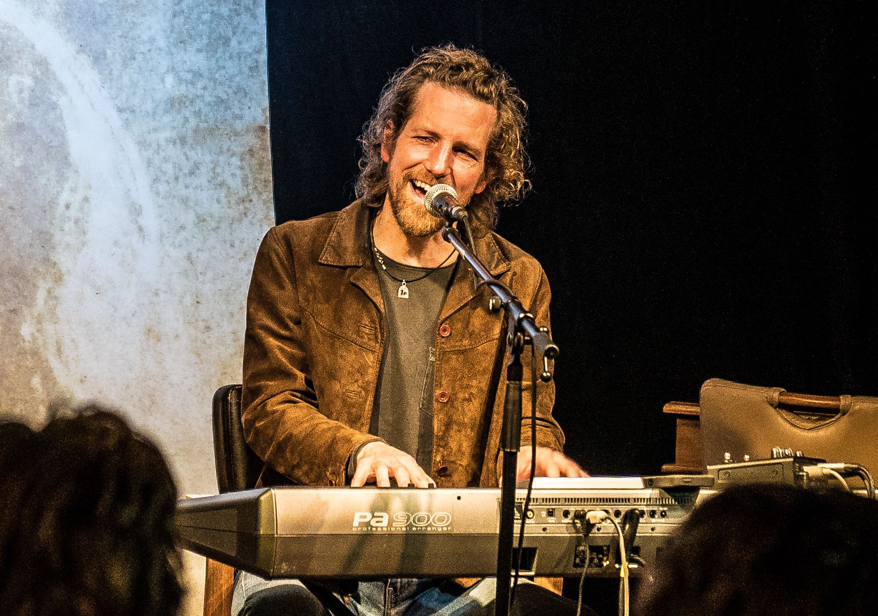 Sa. 19.07.2025 - 18:30 Uhr - Aaron English- Singer-Songwriter ...